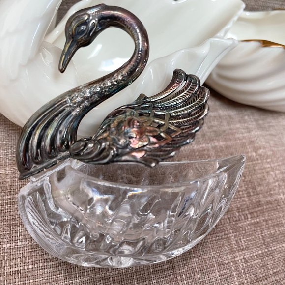 Lenox | Other | New 4 Ps 3 Lenox Swans Crystal Swan W Moving Wings ...